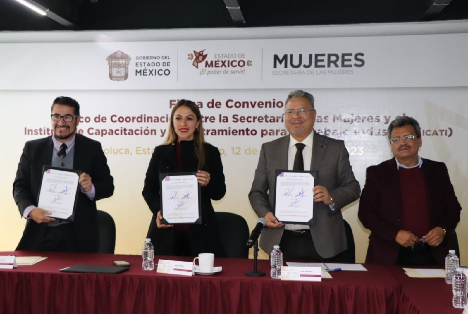 Firman Convenio Con Icati Para Capacitar A Mujeres Con Bienestar